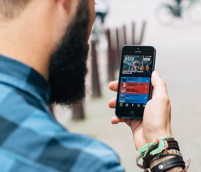 New group of young people discovers the stock market with BUX ...